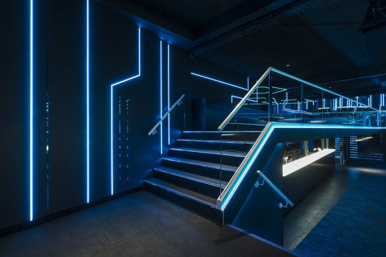 A 21st century nightclub design where technology takes centre stage ...