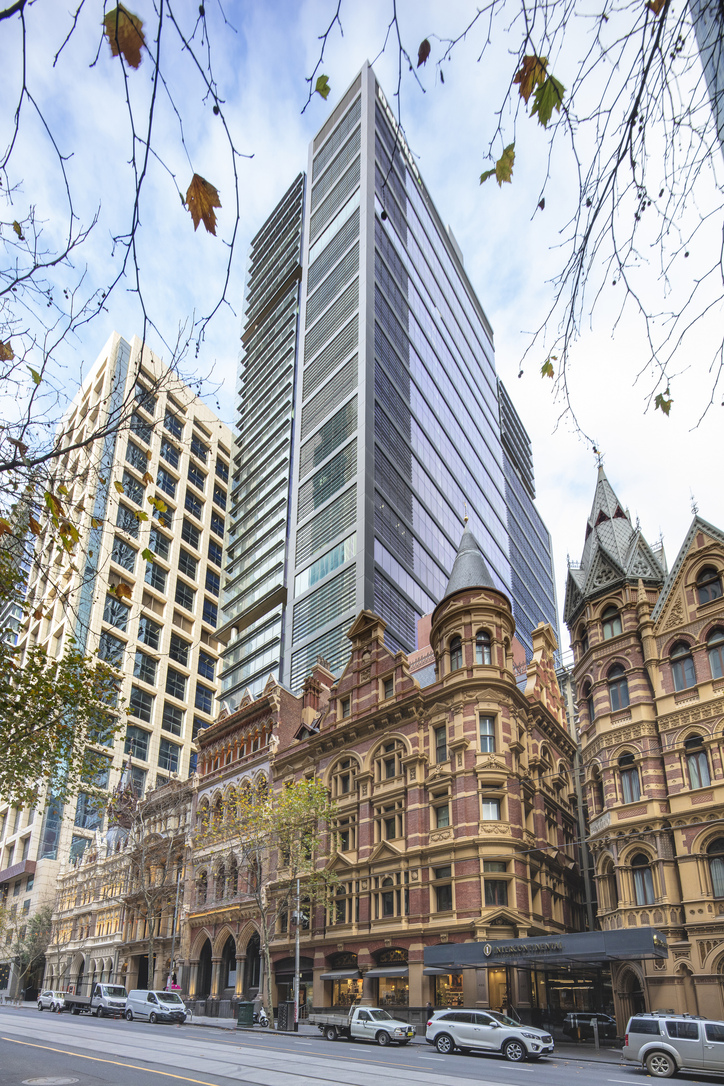 Grimshaw completes heritage encased Olderfleet office tower ...