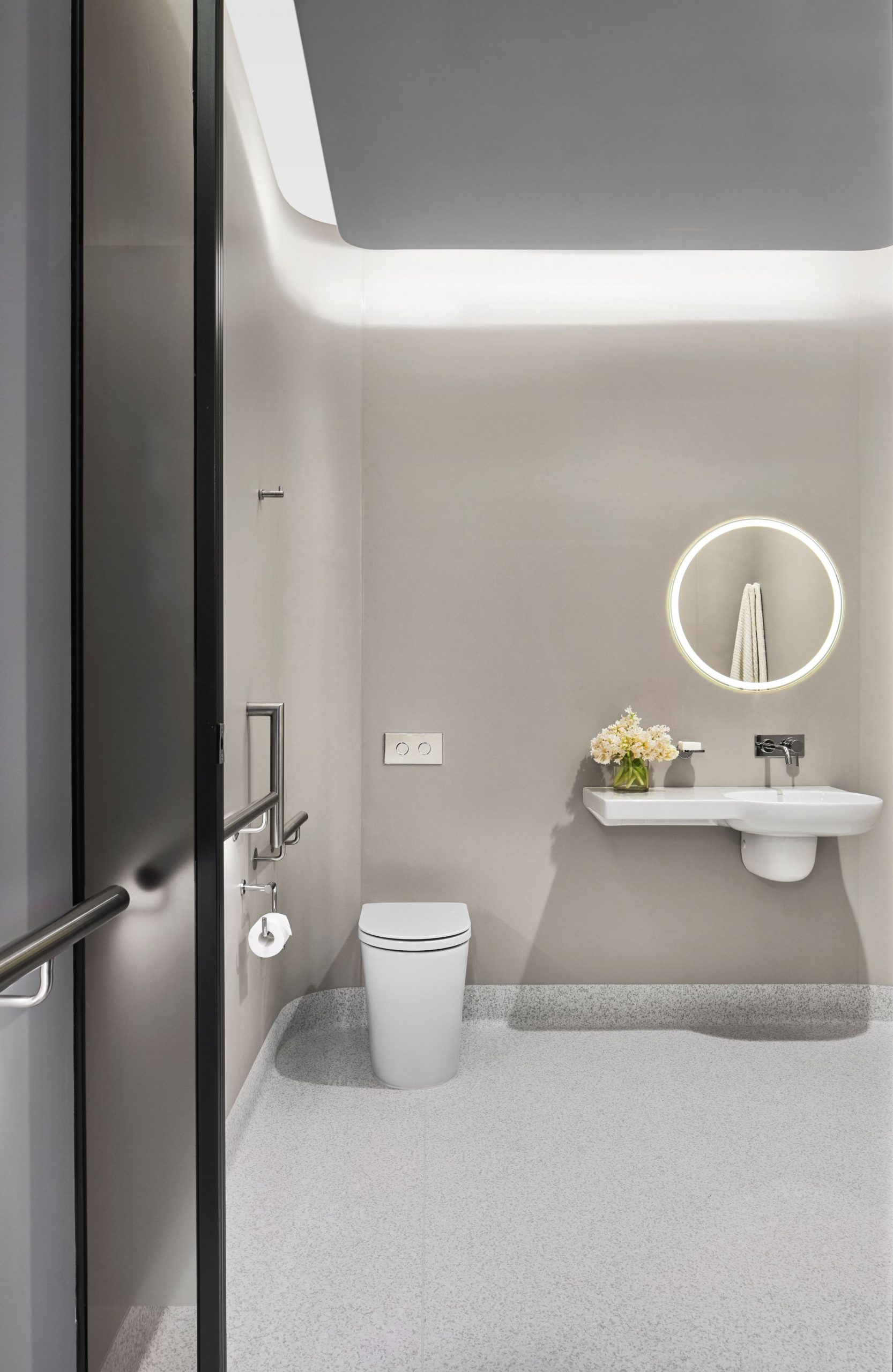 Bates Smart takes holistic approach with hospital wing - Australian ...