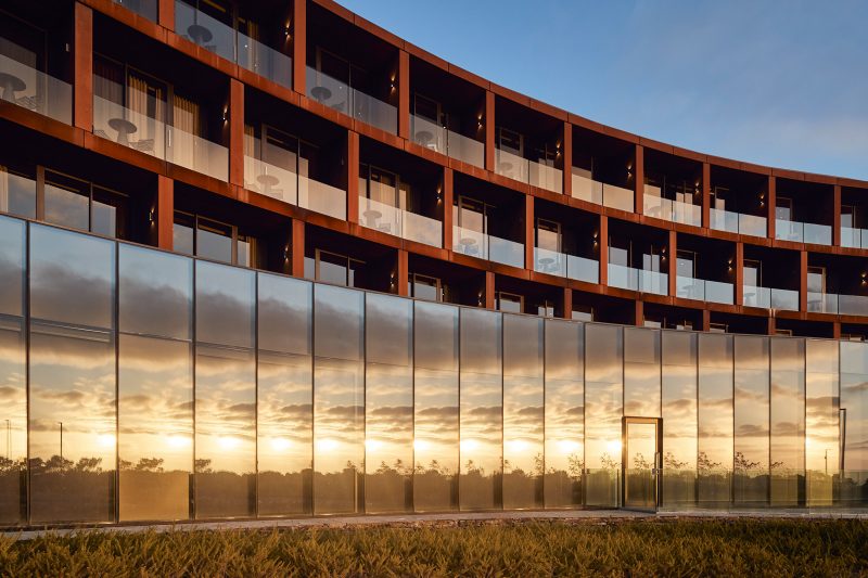 Wood Marsh designs "landform eroded from the coast" for Victorian ...