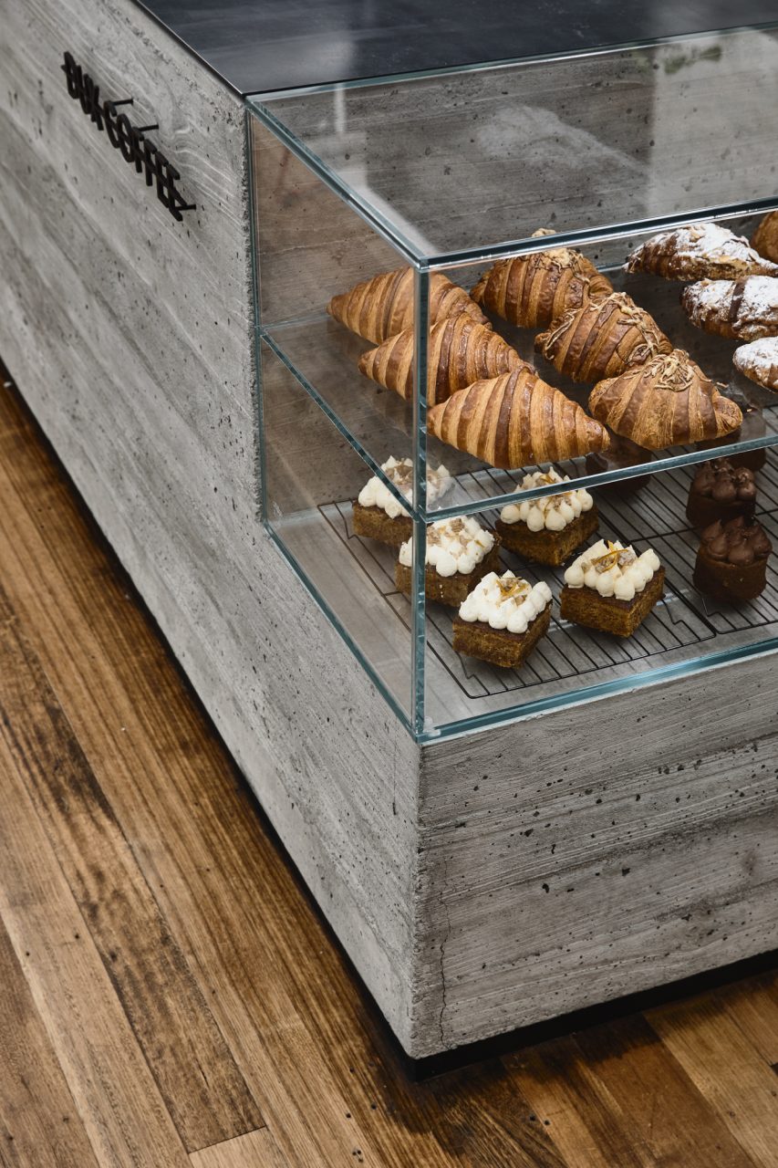 "Monolithic" concrete bar features in tiny coffee shop from Pierce ...