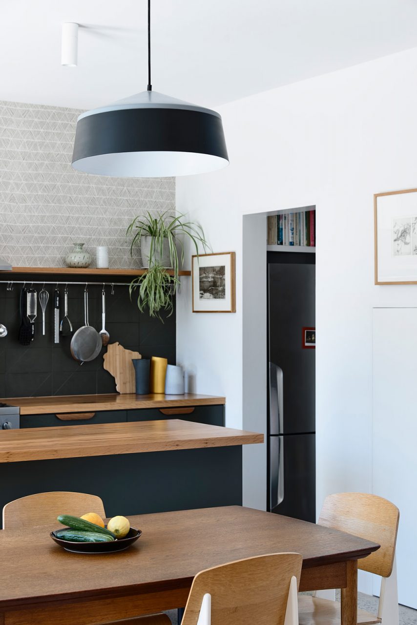 Austin Maynard Architects clad multi-generational Melbourne home in ...