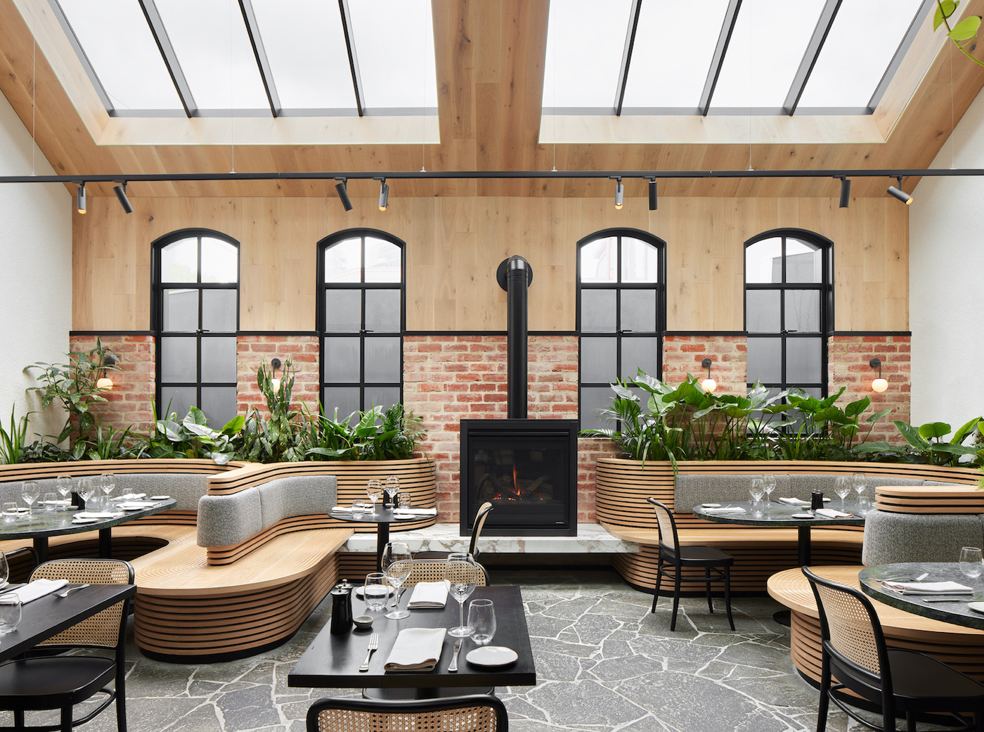Technē redesigns the classic Australian pub - Australian Design Review