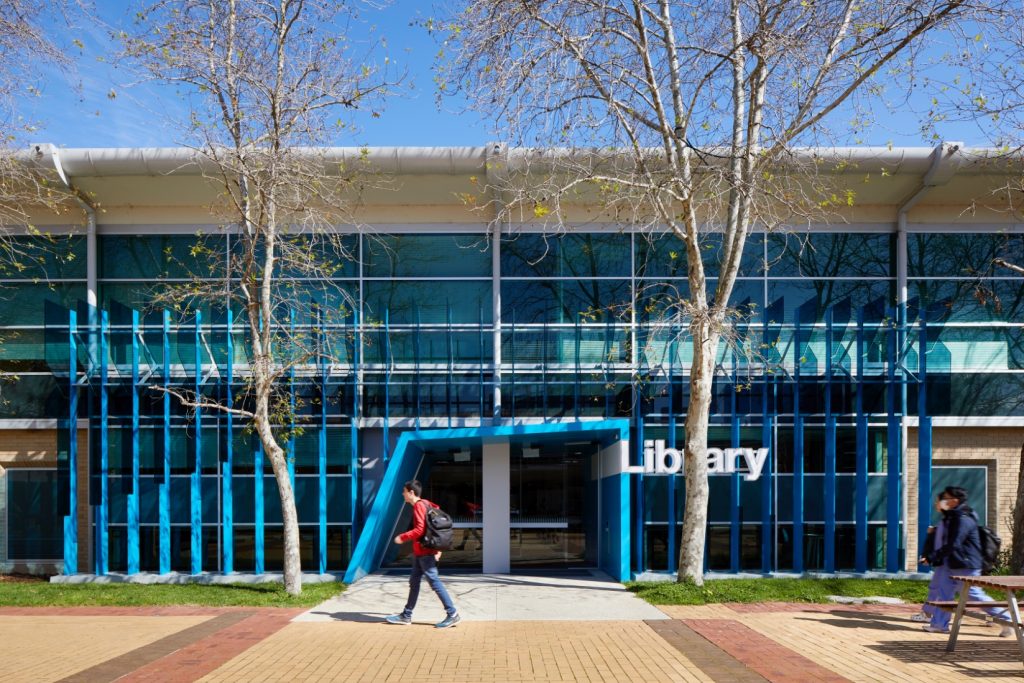 Spowers’ refurbishment design transforms Holmesglen library in creative ...