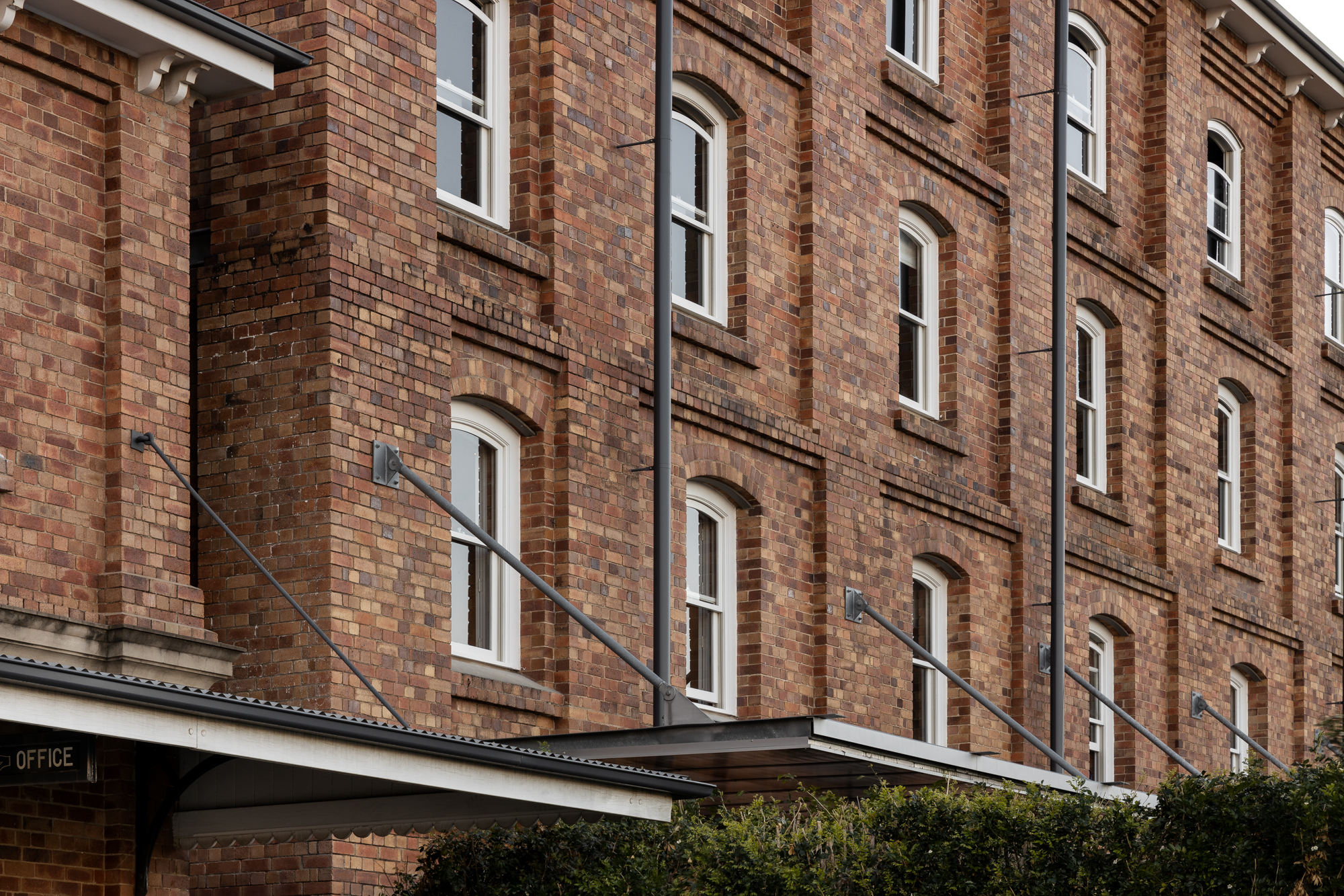 Refinery House by Carr exudes industrial chic and heritage warmth ...