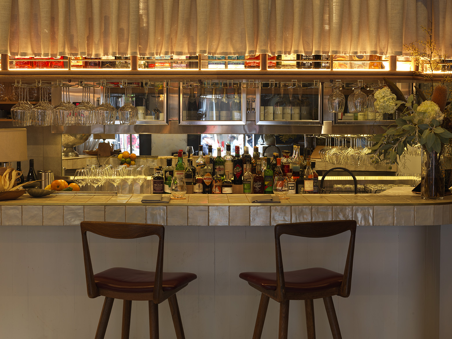 Longshore restaurant by Guru Projects offers a sustainable dining ...