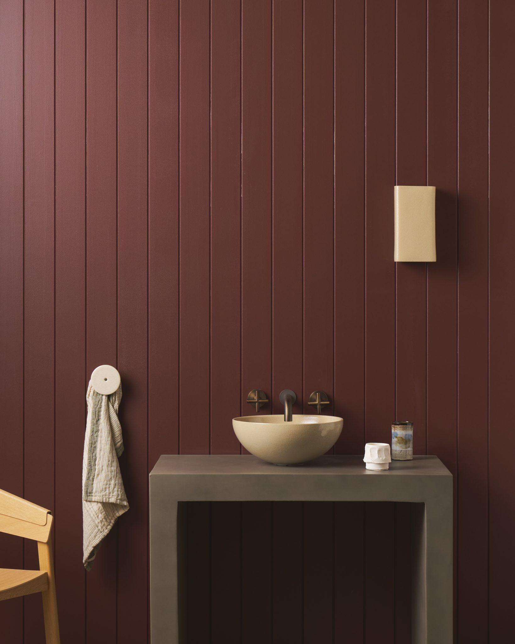 Robert Gordon Interiors introduces new ceramic wall and ceiling lights ...